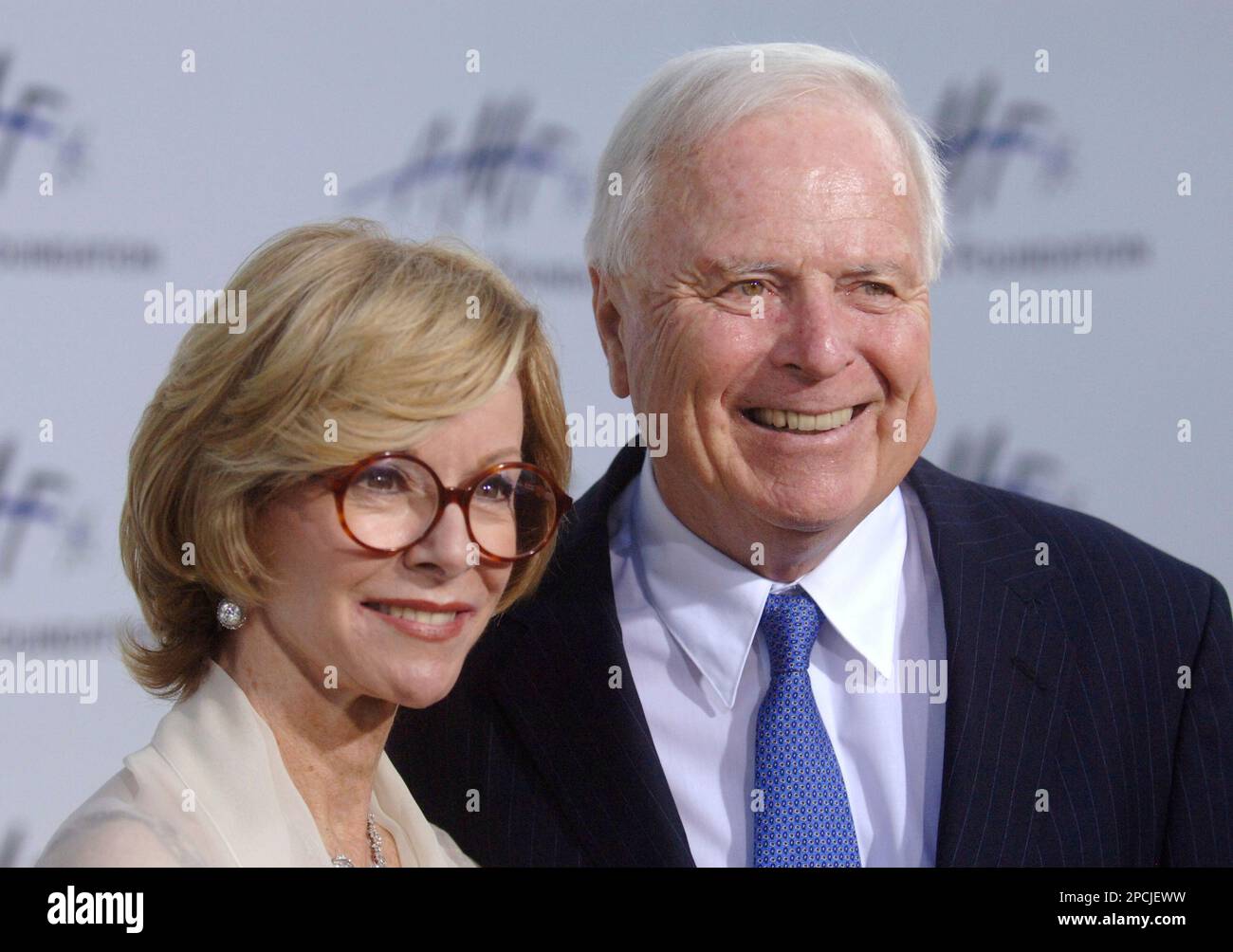 Former Los Angeles Mayor Richard J. Riordan, right, and Wife Nancy Daly ...