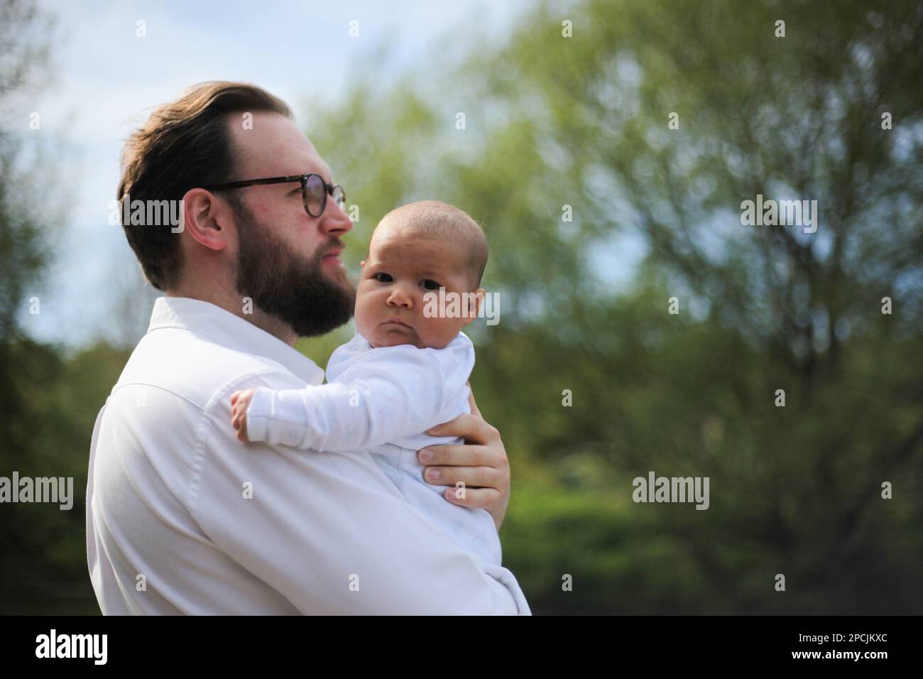Summertime fatherhood hi-res stock photography and images - Alamy