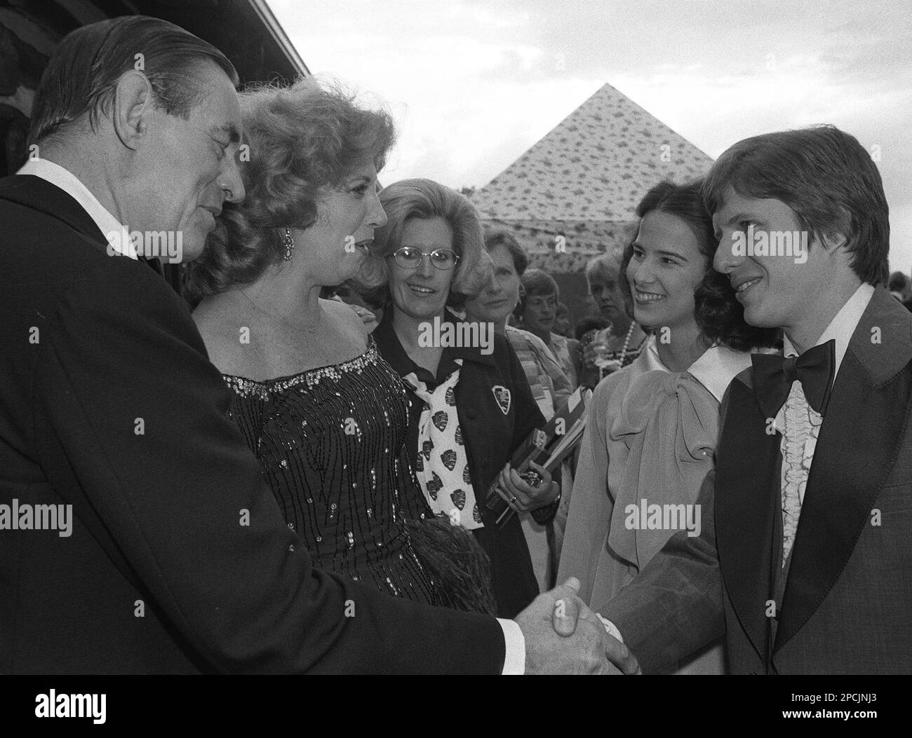 ** FILE ** Opera singer Beverly Sills, second from left, and her ...