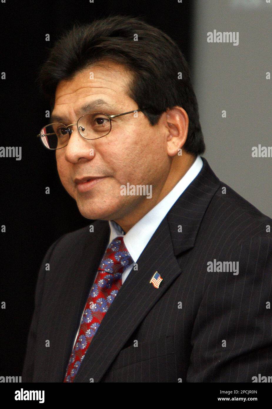 Attorney General Alberto Gonzales speaks at a news conference, Thursday ...