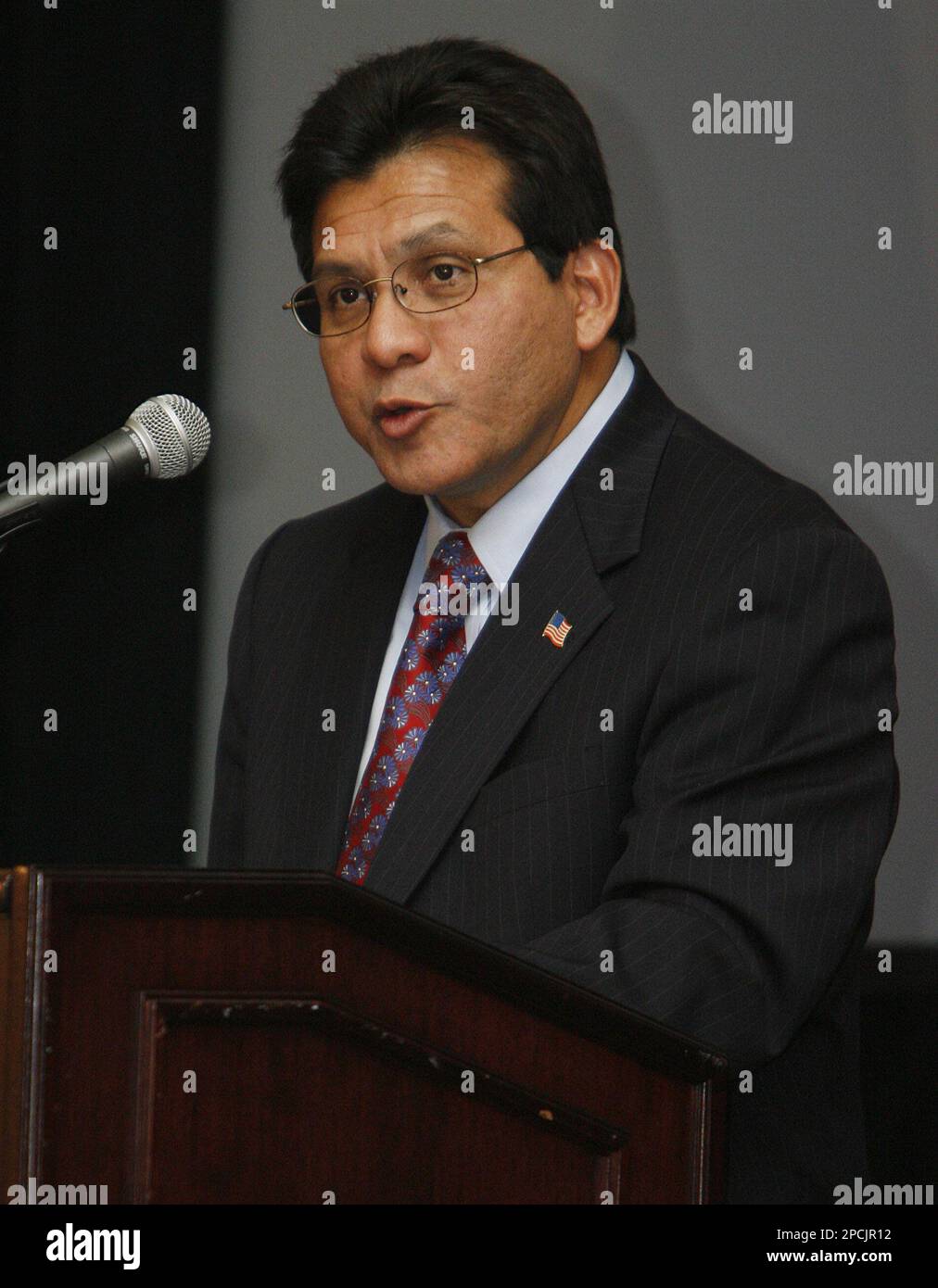 Attorney General Alberto Gonzales speaks at a news conference, Thursday ...