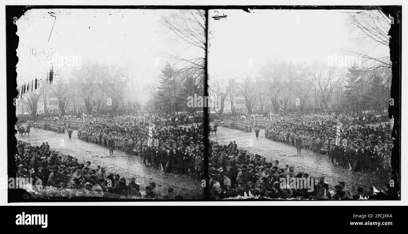 Washington, District of Columbia. Crowd at President Abraham Lincoln's ...