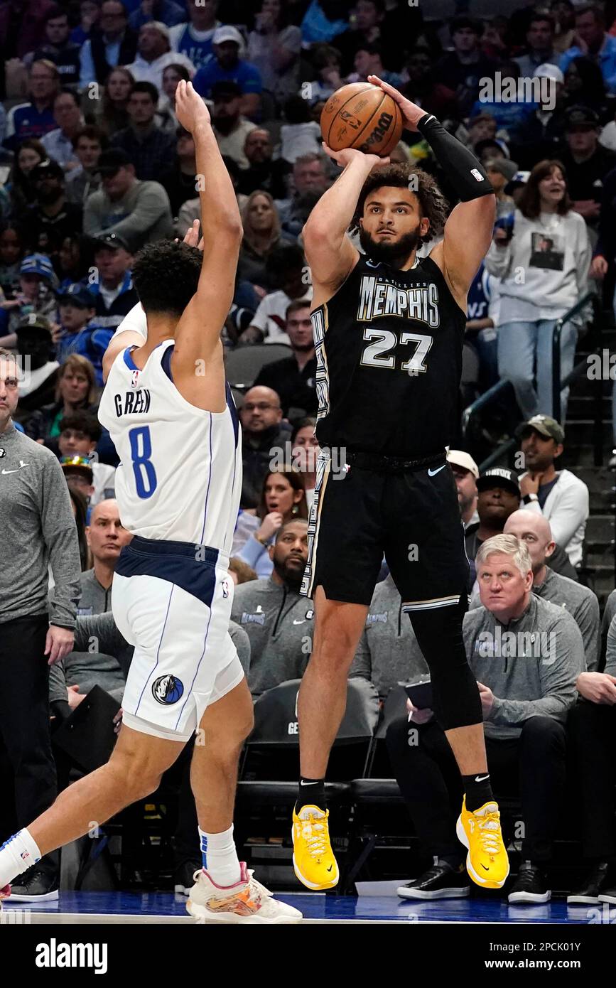 Memphis Grizzlies forward David Roddy (27) shoots against Dallas ...