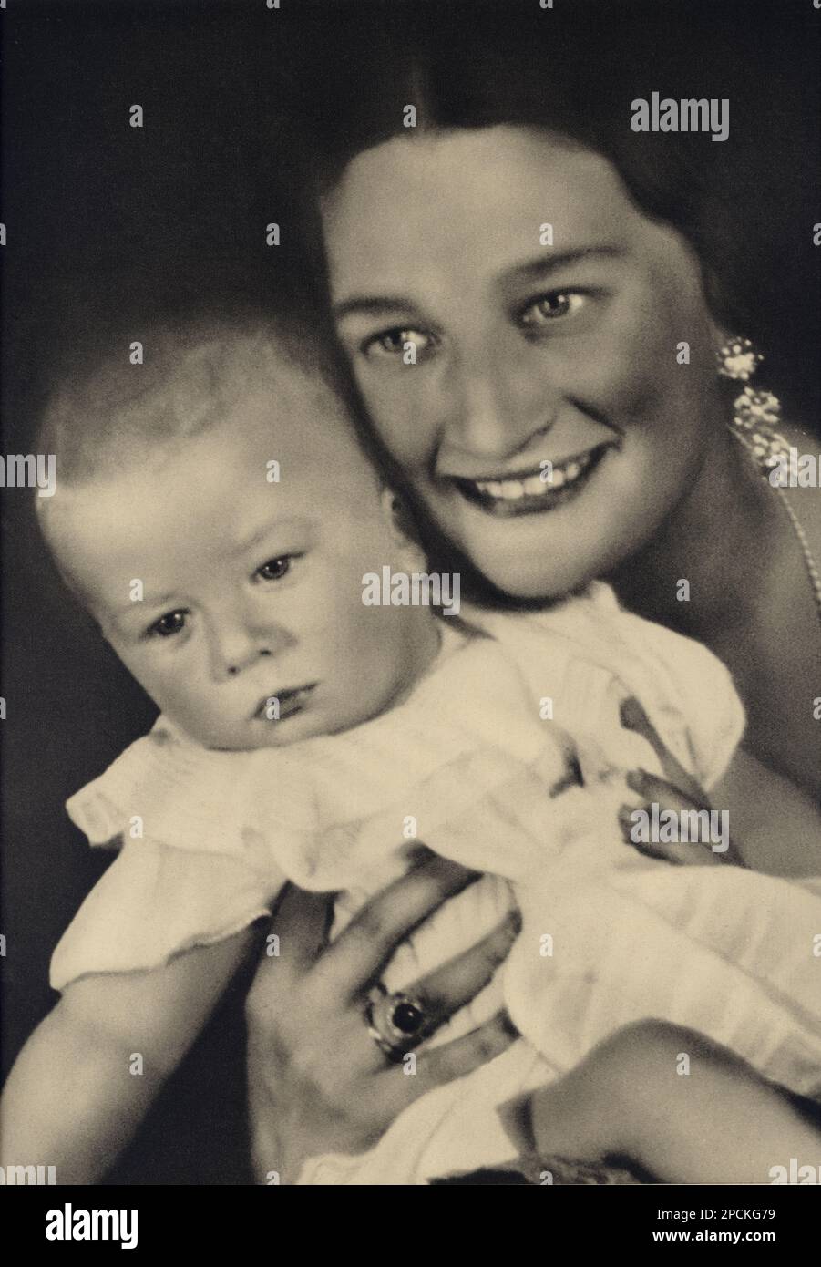 1935 , august , LONDON , GREAT BRITAIN : The Queen ASTRID of BELGIUM ...
