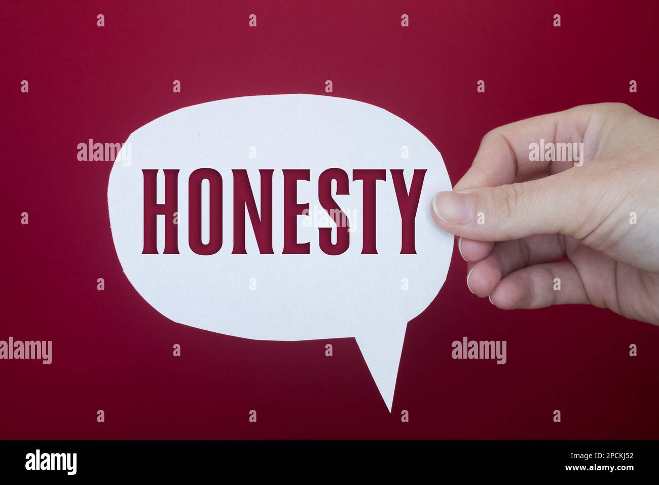 Speech bubble in front of colored background with Honesty text Stock ...