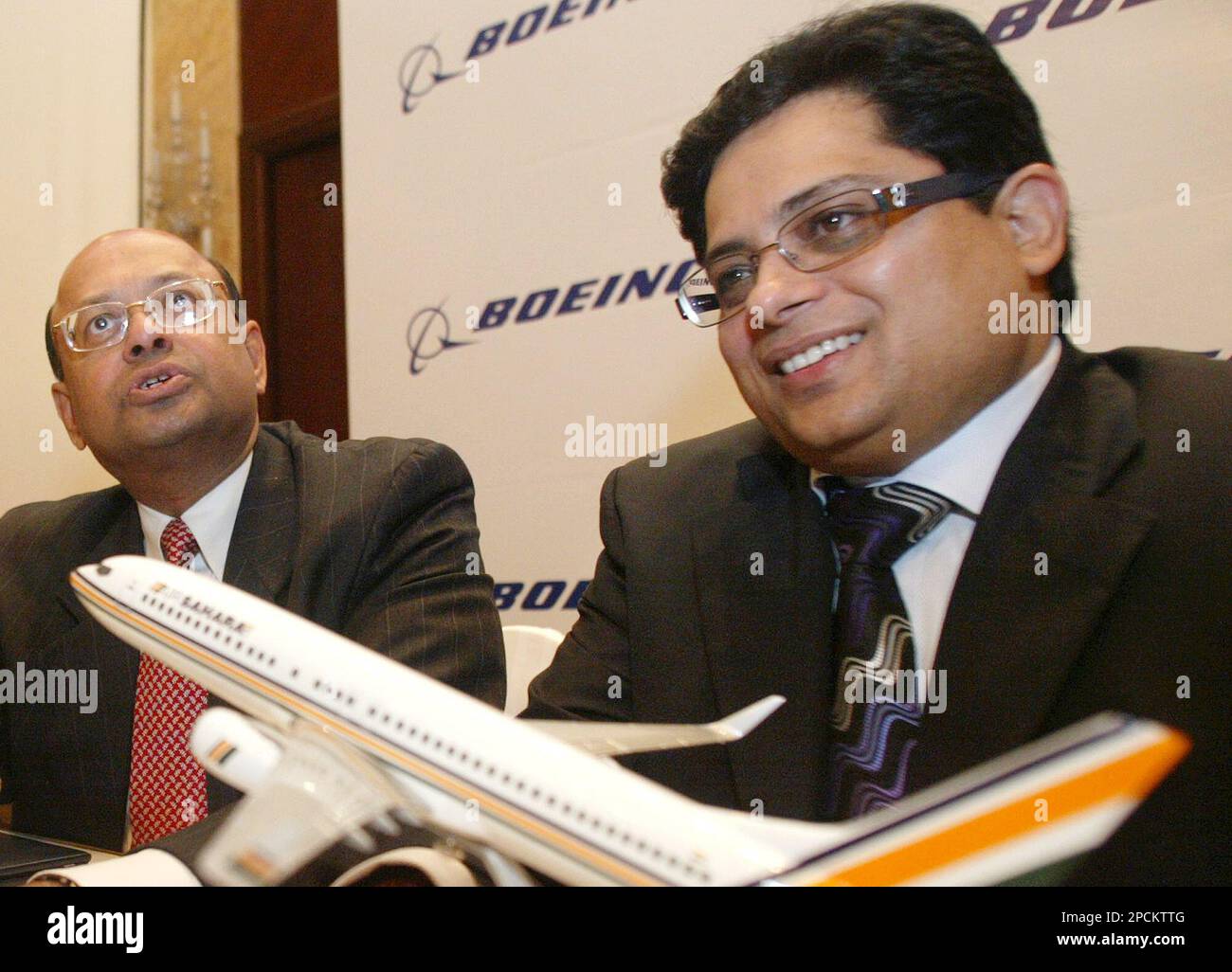 President Sahara Airlines Alok Sharma, right, and Boeing's Senior Vice ...