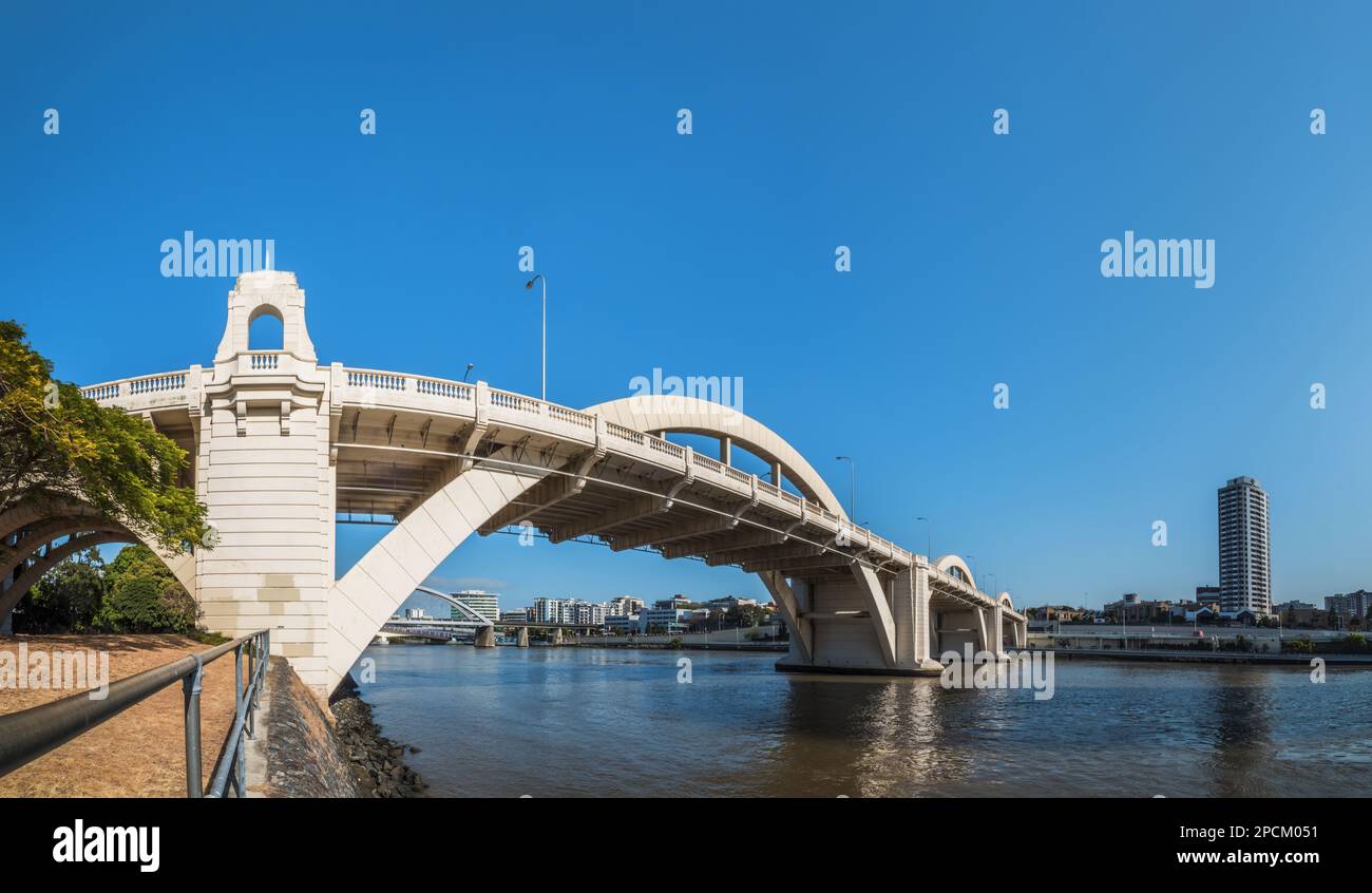 William Jolly Bridge over the Brisbane River, Brisbane, Queensland ...