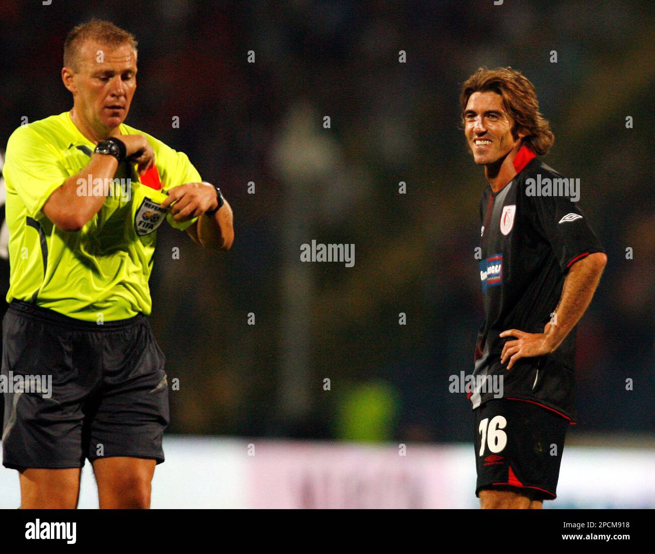 What qualifies for a red card? Leia aqui: What are grounds for a red ... What qualifies for a red card? Leia aqui: What are grounds for a red ...