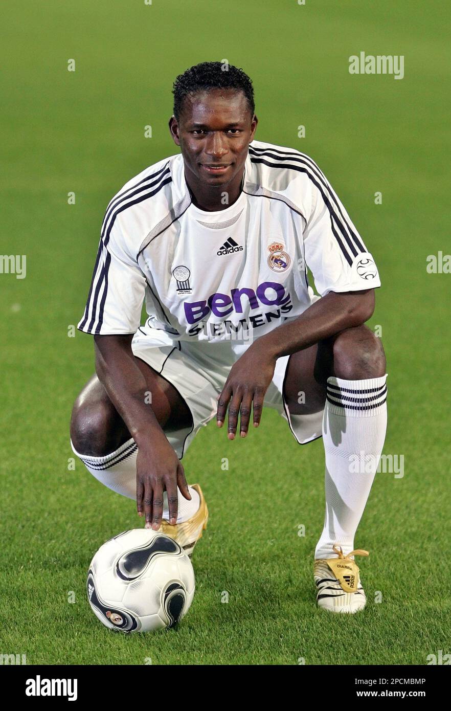 Mali international Mahamadou Diarra poses for the media during his ...