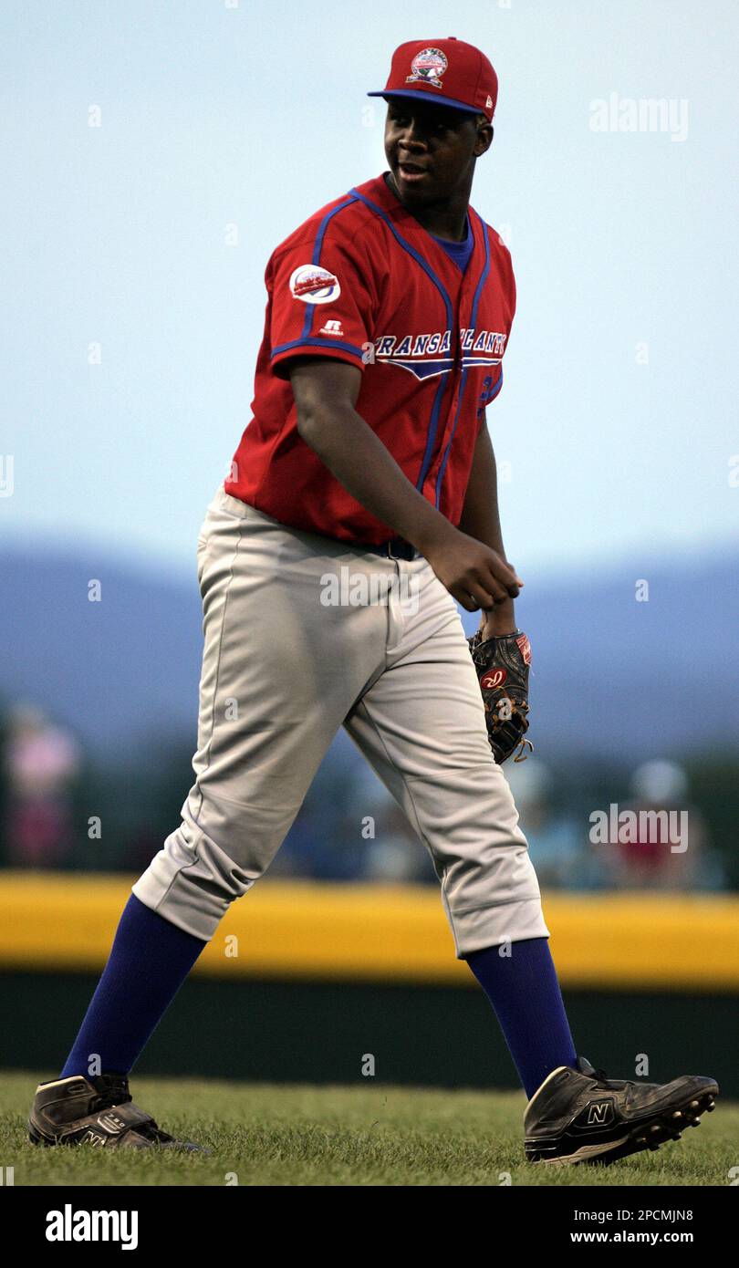 Dhuhran, Saudi Arabia first baseman Aaron Durley takes the field in the ...