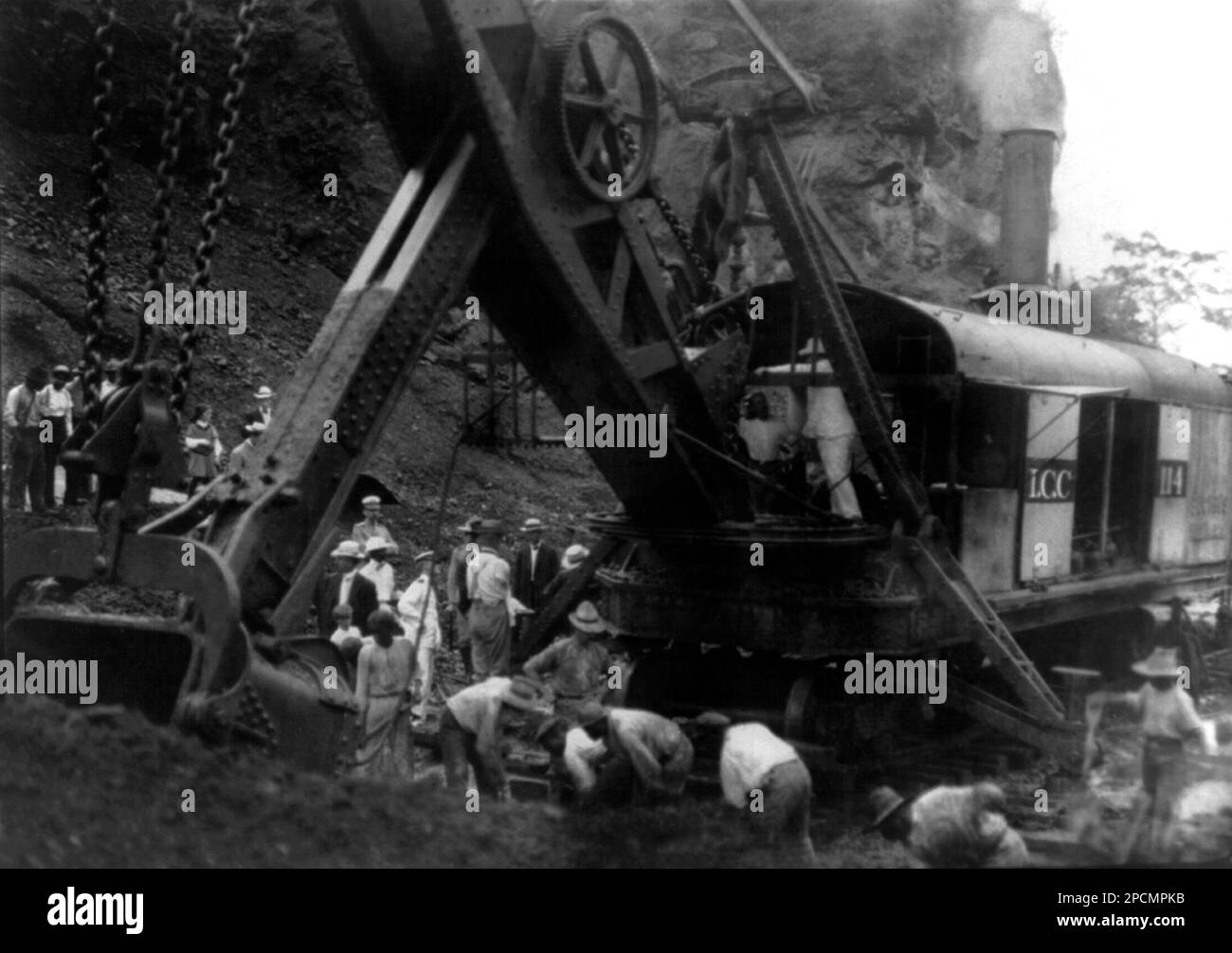 1906 , PANAMA : President of United States Theodore Roosevelt on steam ...