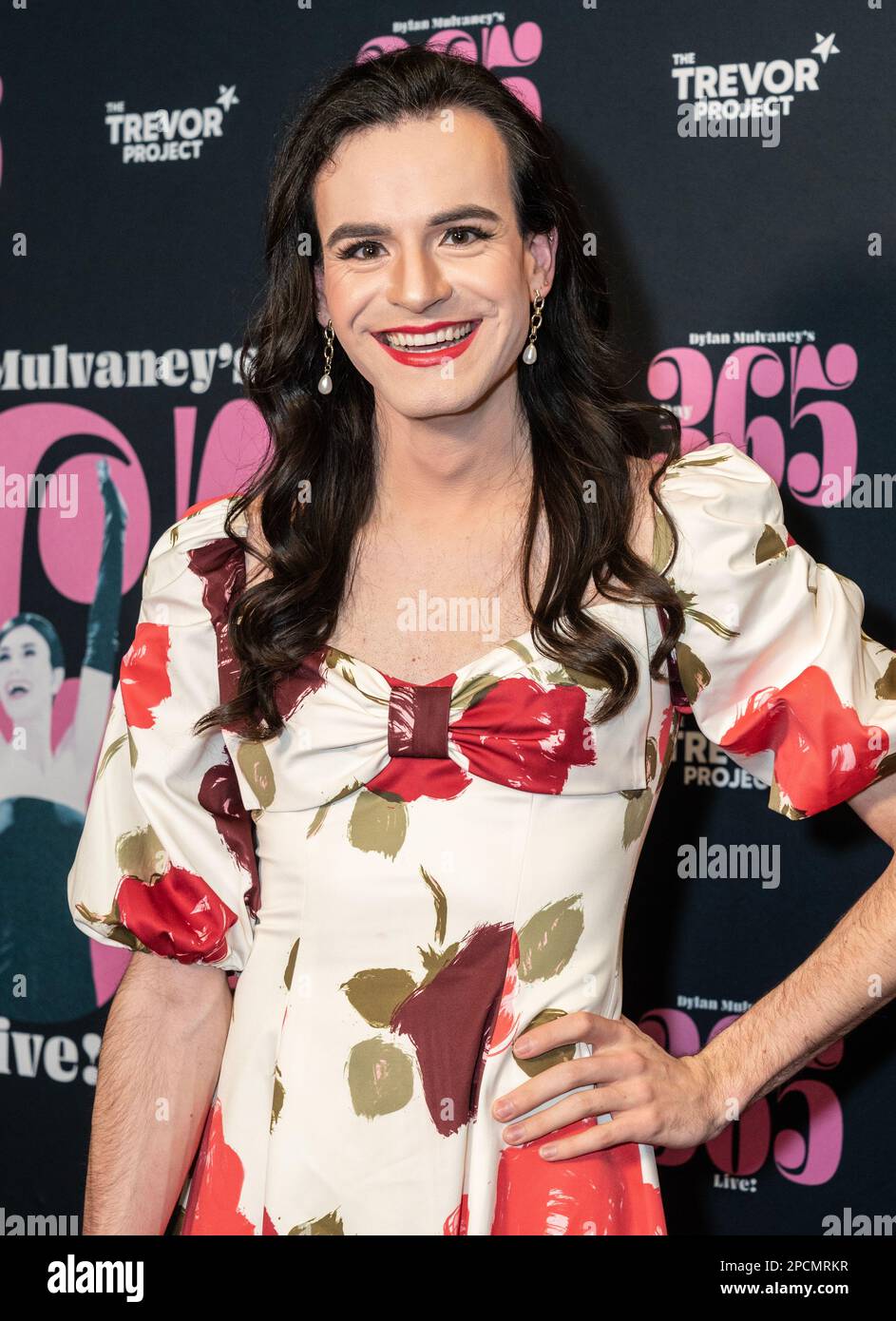 Dylan mulvaney 2023 hi-res stock photography and images - Alamy