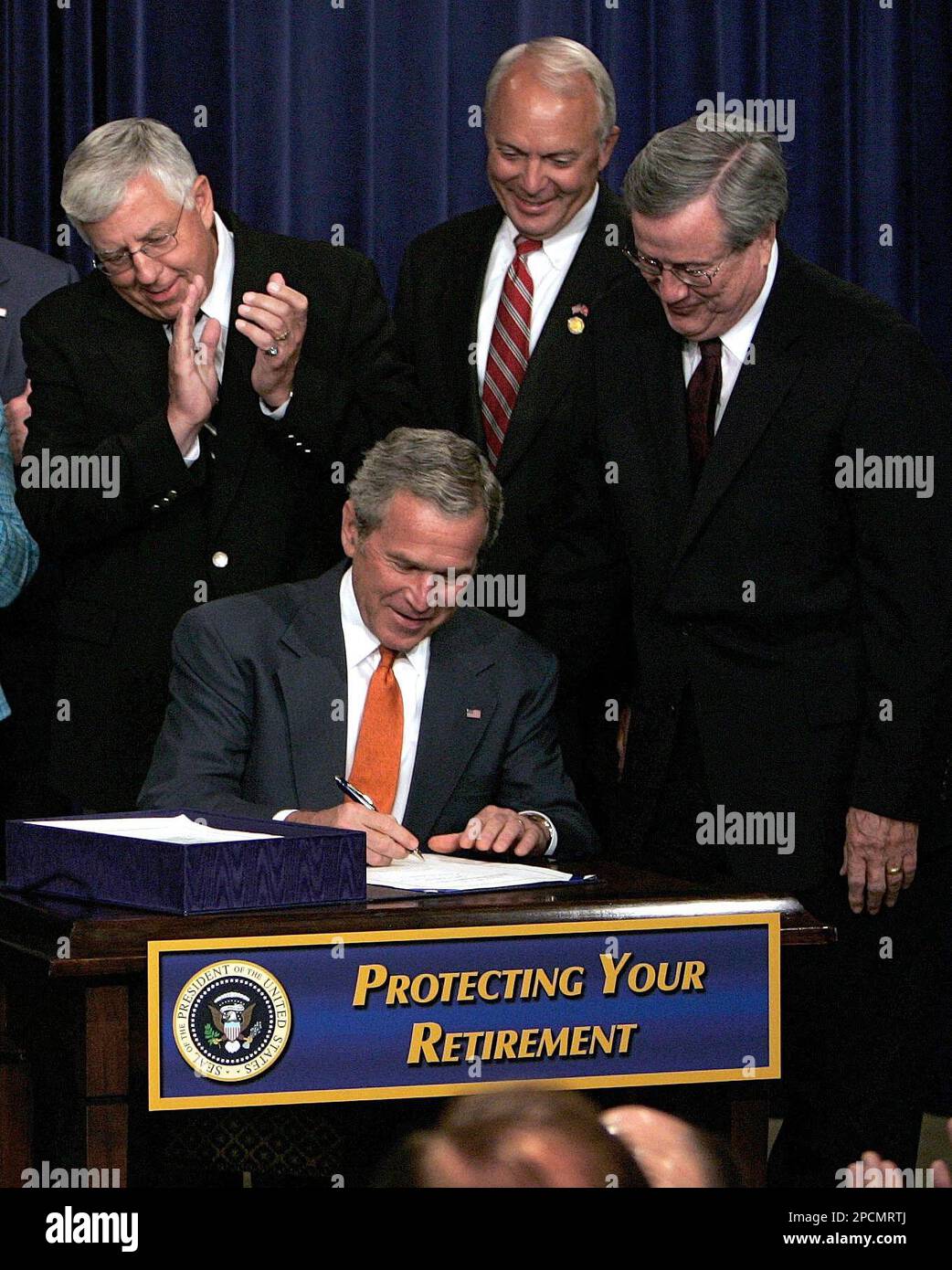 President Bush signs the Pension Protection Act of 2006 in the ...
