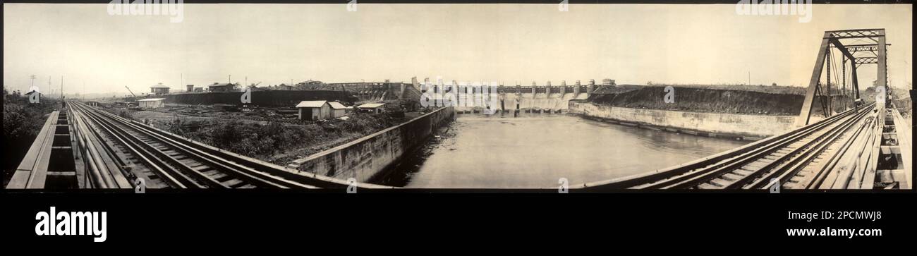 PANAMA : Spillway, Gatun Dam, Panama Canal , 1914 - GEOGRAPHY ...