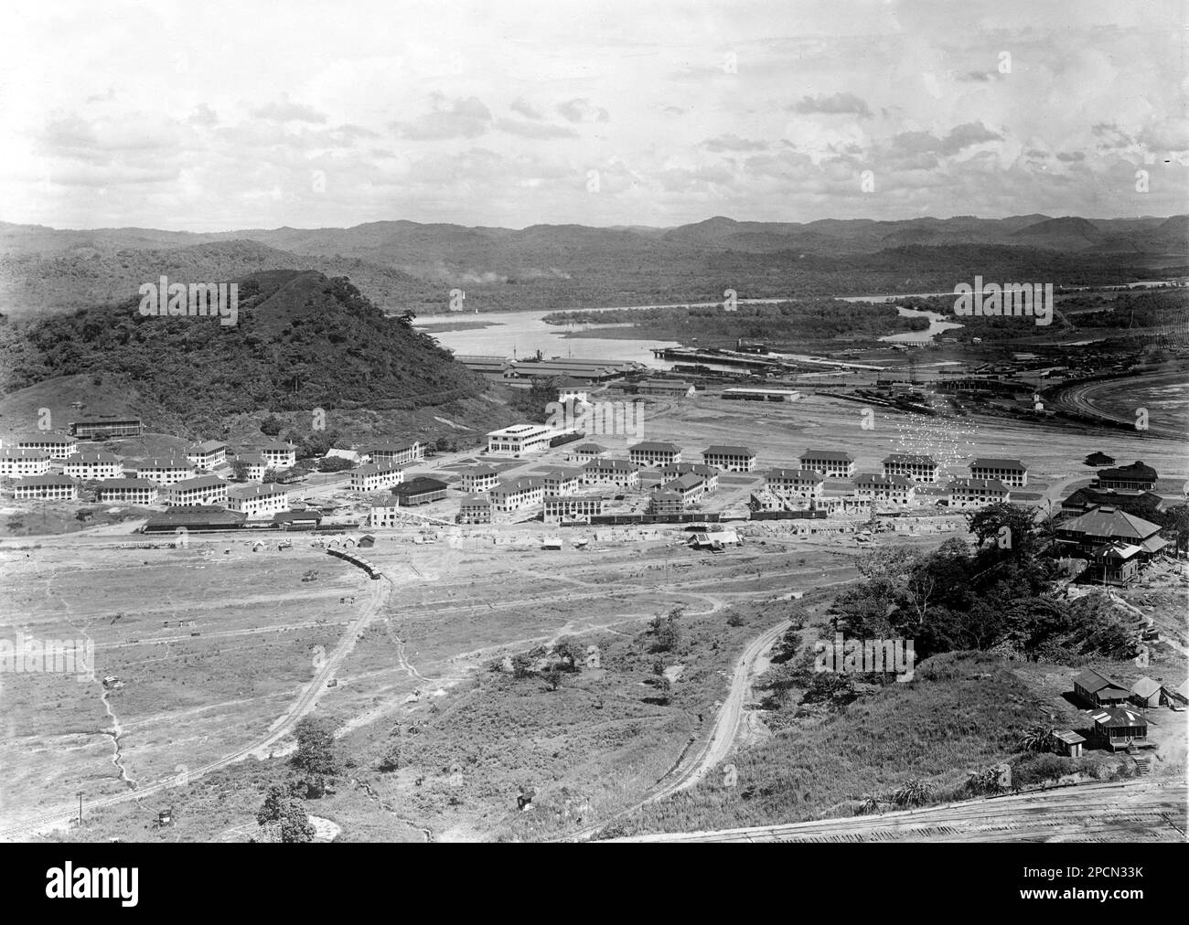 PANAMA : Panama Canal construction, 1908 ca . The new town of BALBOA ...