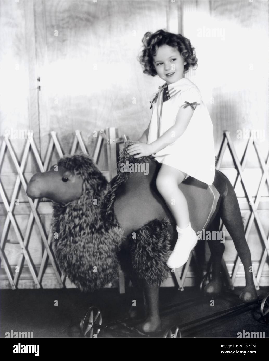 1933 ca : The child actress SHIRLEY TEMPLE ( born Santa Monica , CA ...