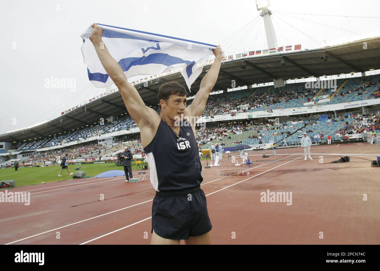 Israel's Alex Averbukh celebrates after winning the gold medal in the ...