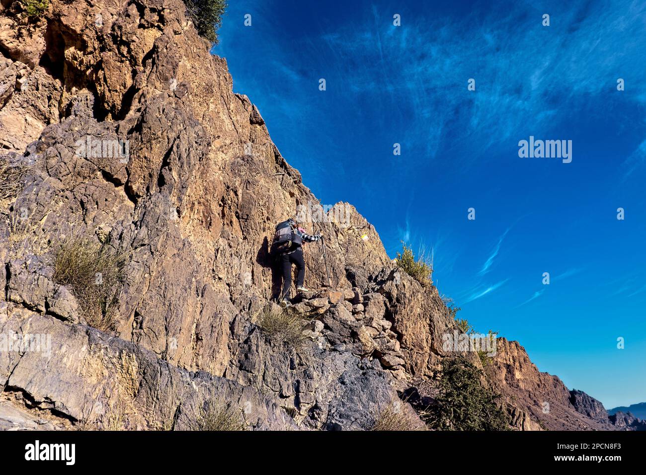 Trekking from Wakan to Ash Sawjrah in the Western Hajar Mountains ...