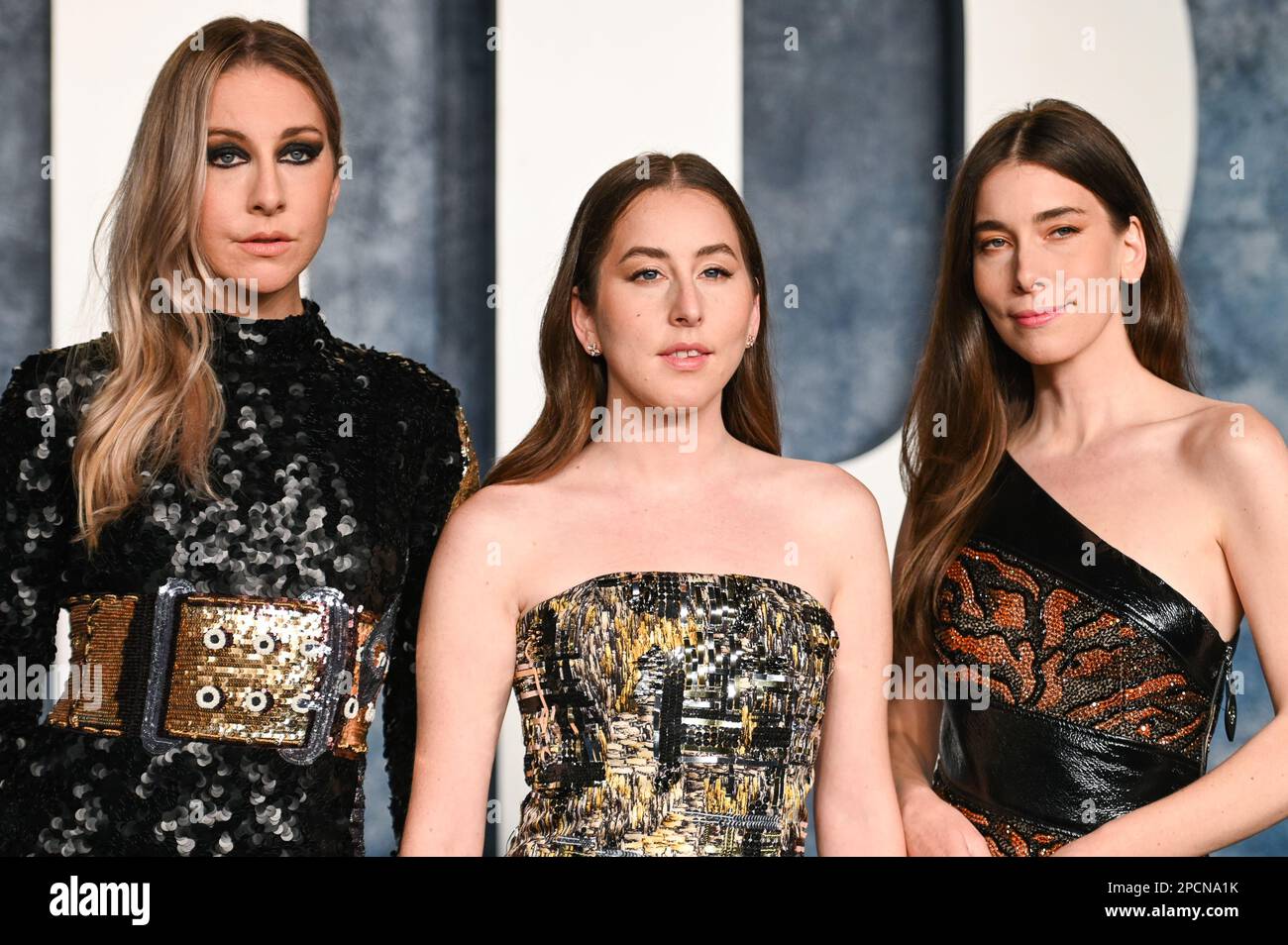 USA. 12th Mar, 2023. Haim walking on the red carpet at the 2023 Vanity ...