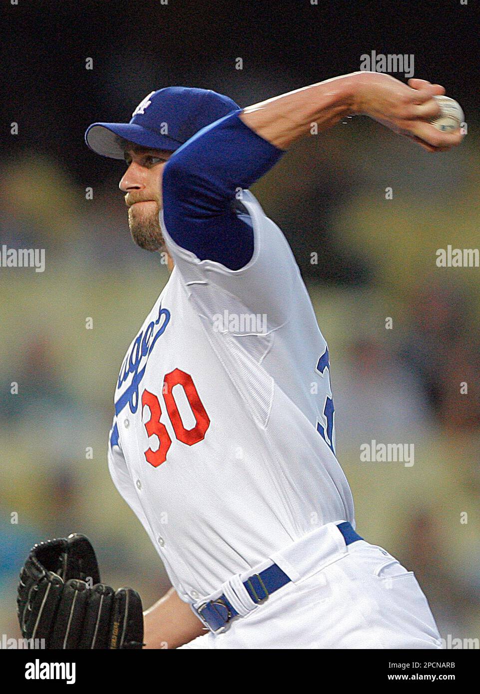 Los Angeles Dodgers pitcher Mark Hendrickson throws against San ...