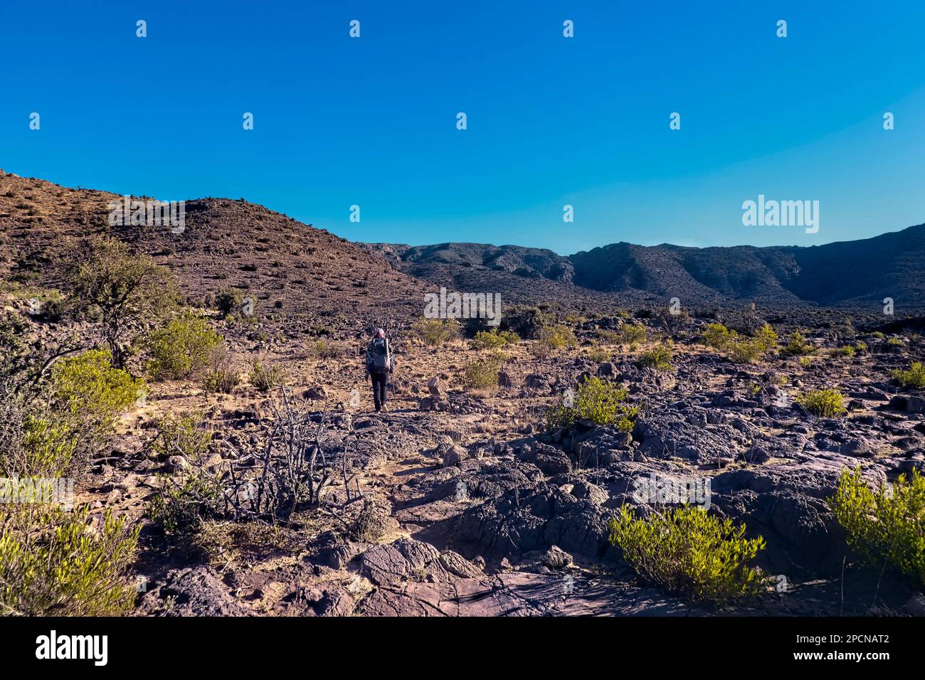 Trekking the Hadash-Wakan route in the Western Hajar Mountains, Wakan ...