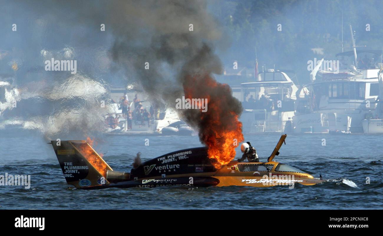 Driver Kevin Aylesworth climbs out the cockpit of his boat, The ...