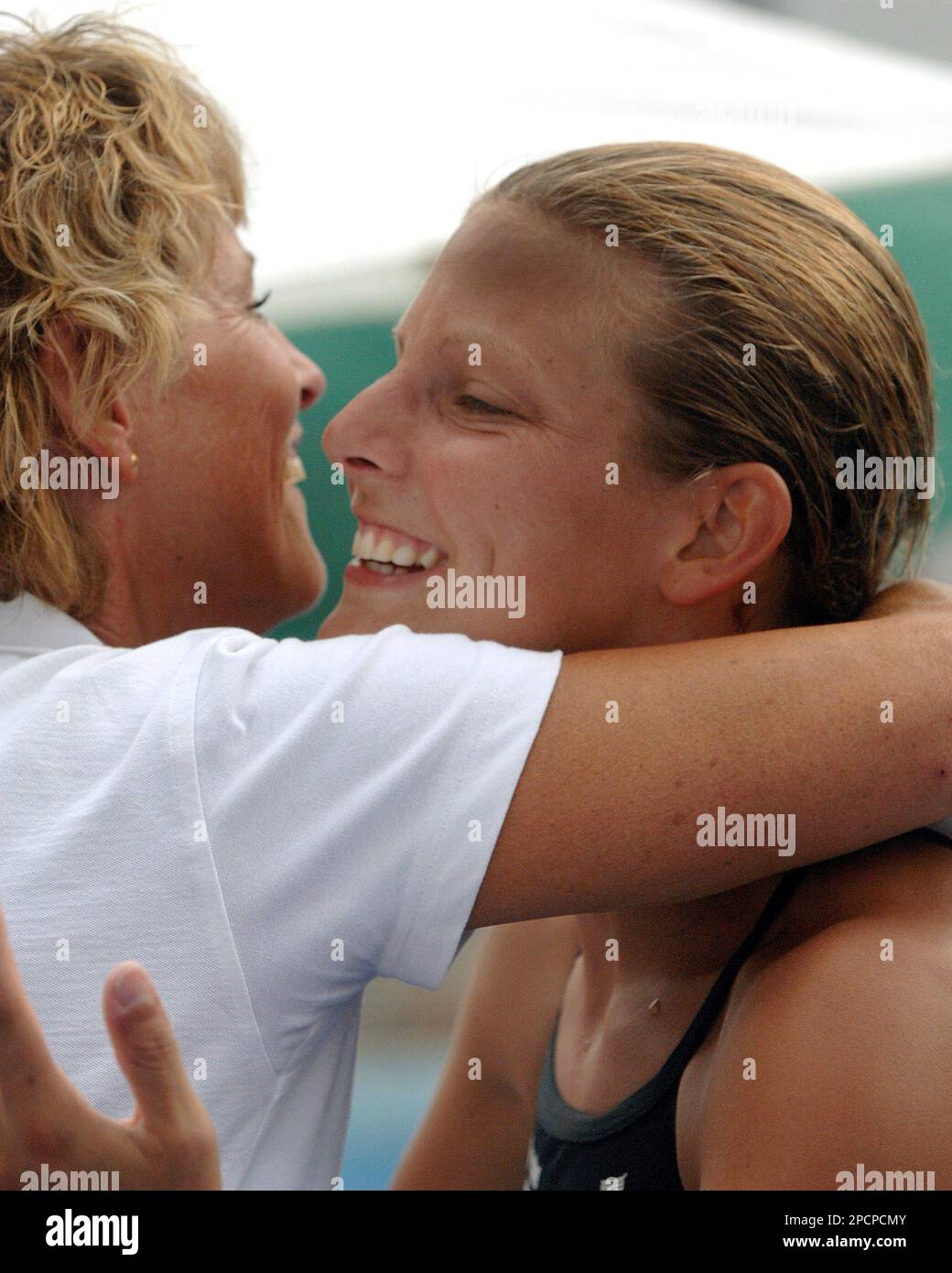 Sweden's Anna Lindberg, right, hugs her mother, 1972 Olympic diving ...