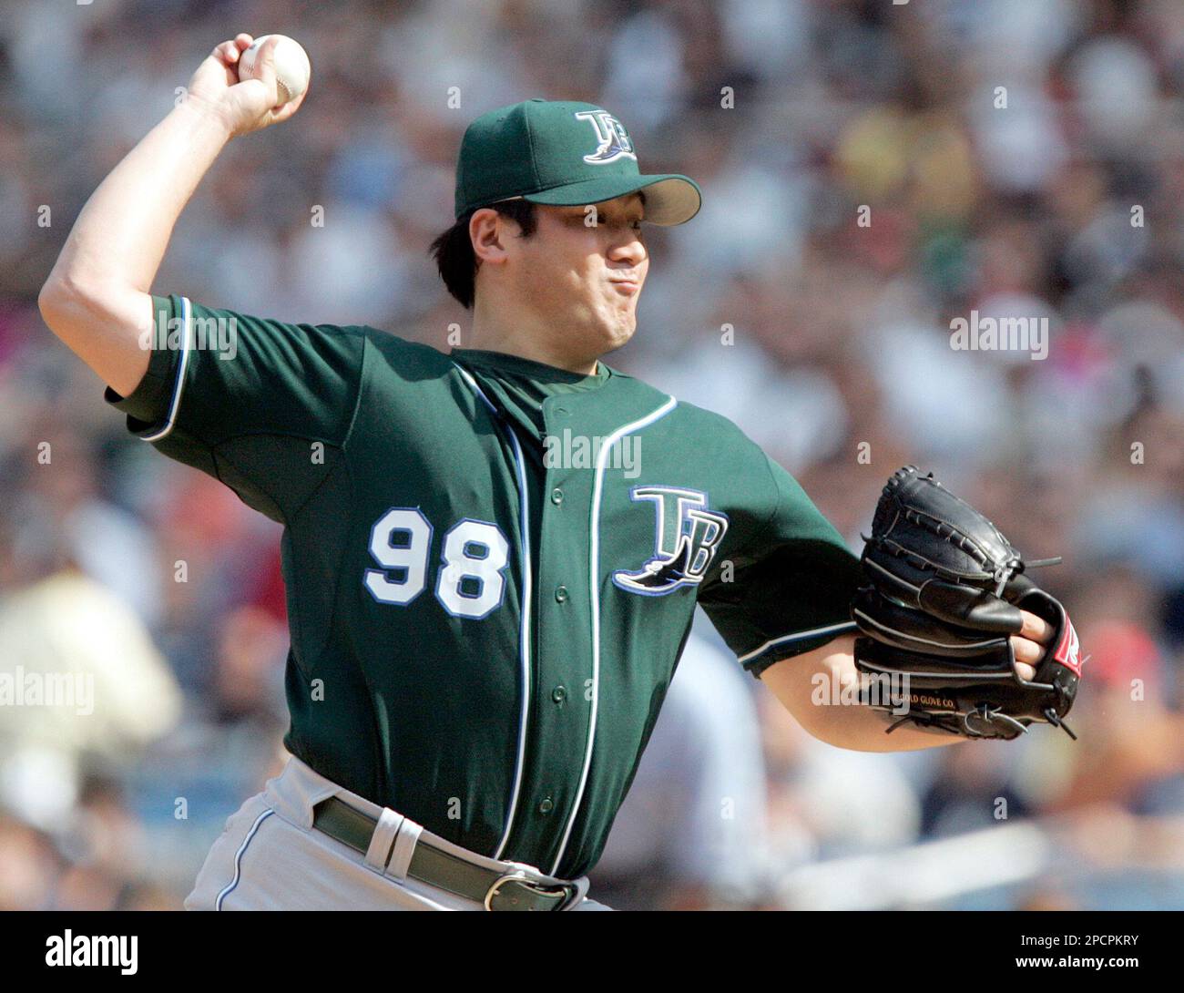 Tampa Bay Devil Rays pitcher Jae Seo delivers a pitch during the first ...