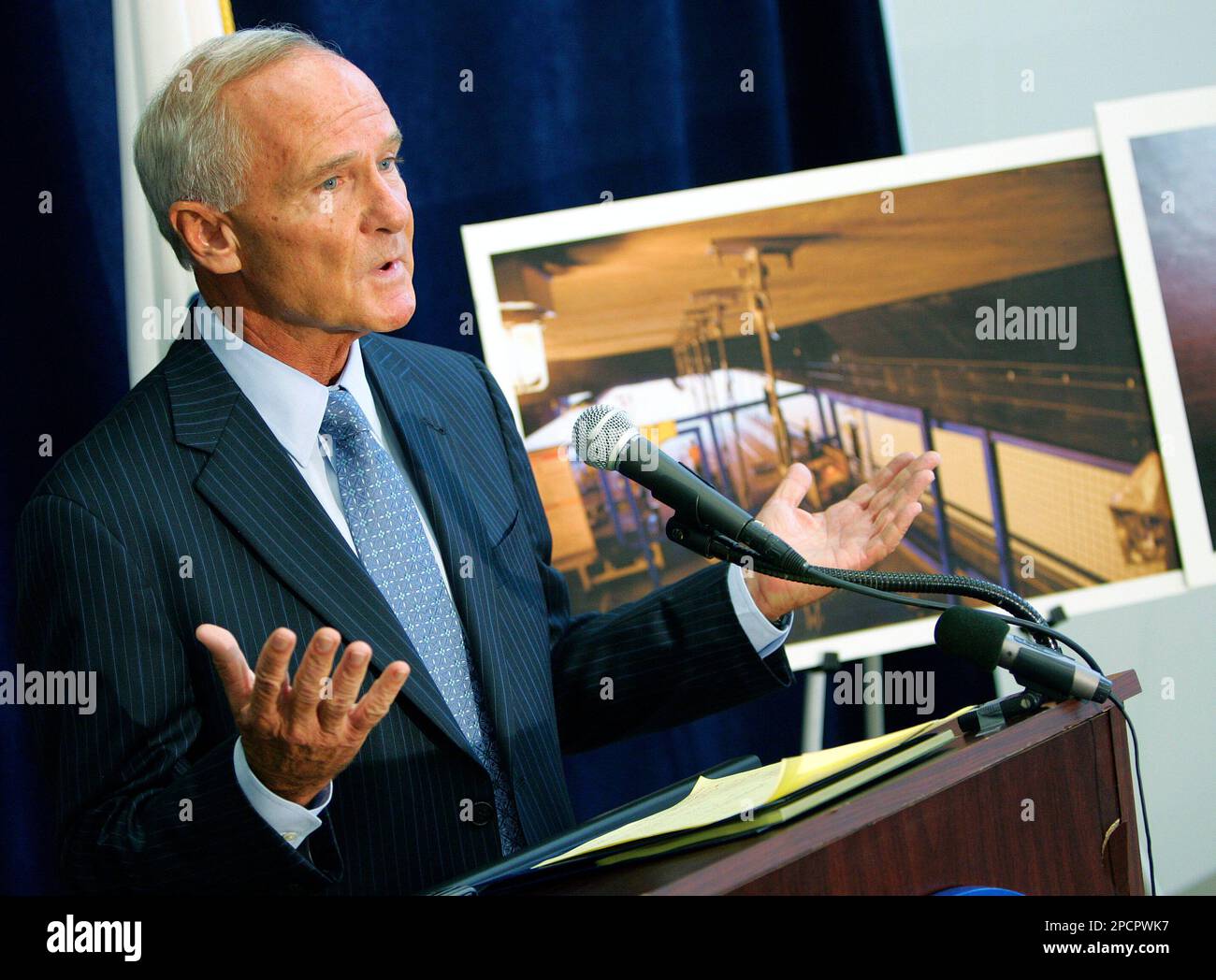 Massachusetts Attorney General Tom Reilly, who is conducting a criminal ...