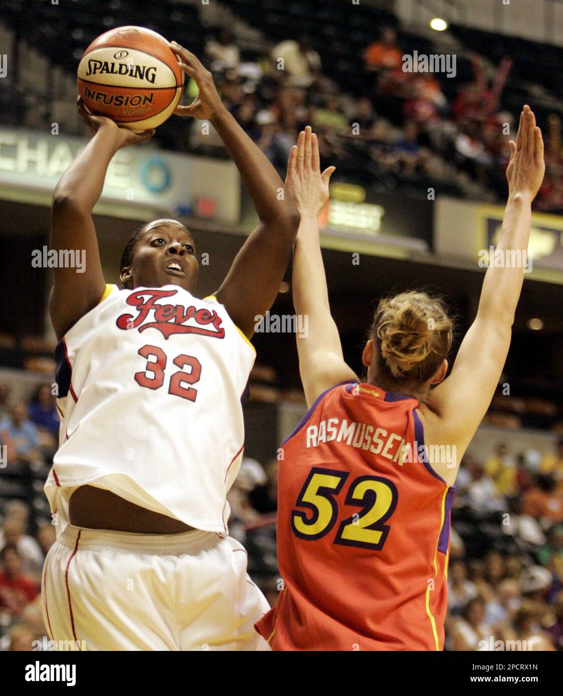 The Indiana Fever's Ebony Hoffman (32) shoots over the Phoenix Mercury ...