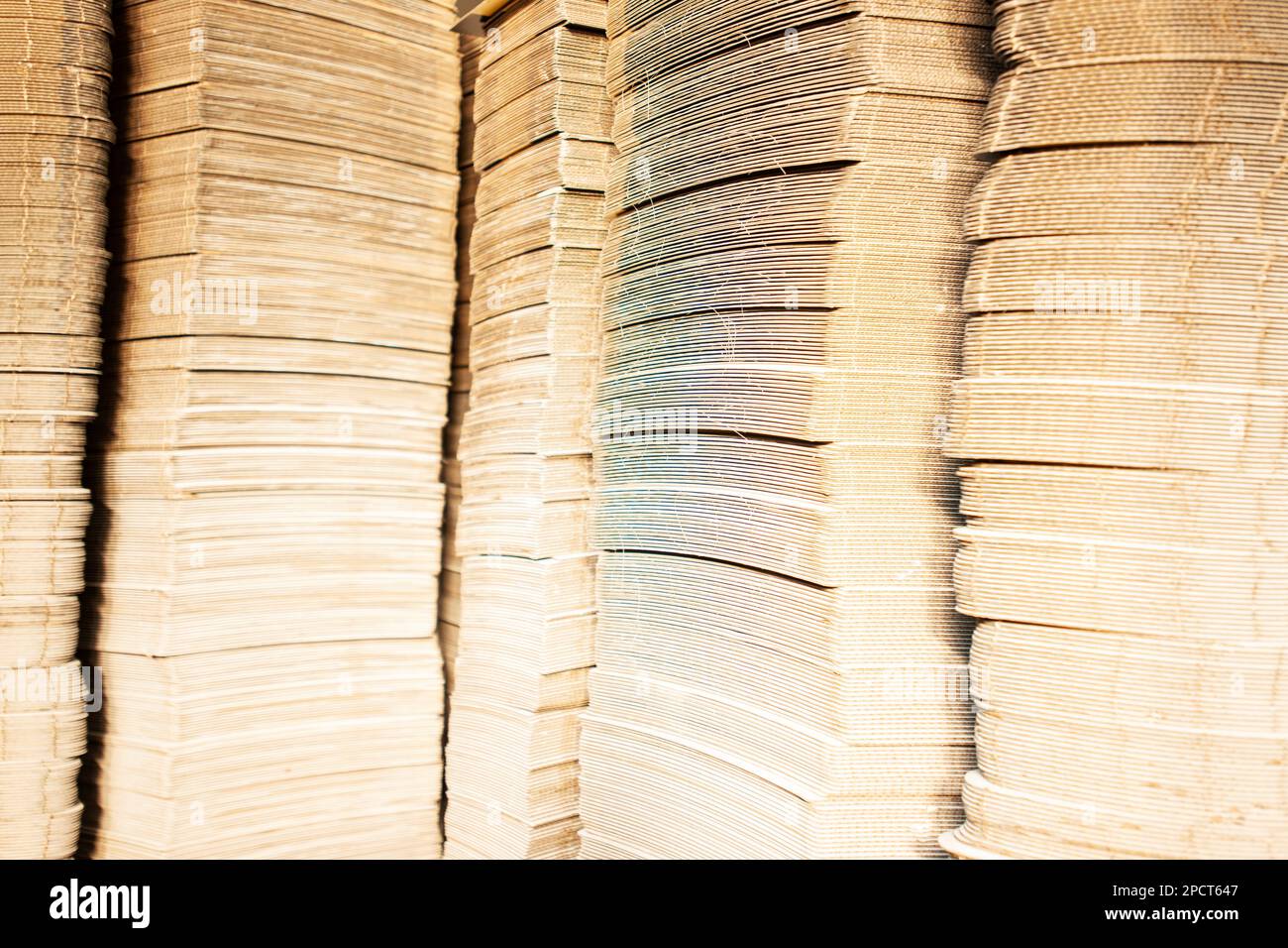 Production line for the production of cardboard and corrugated ...