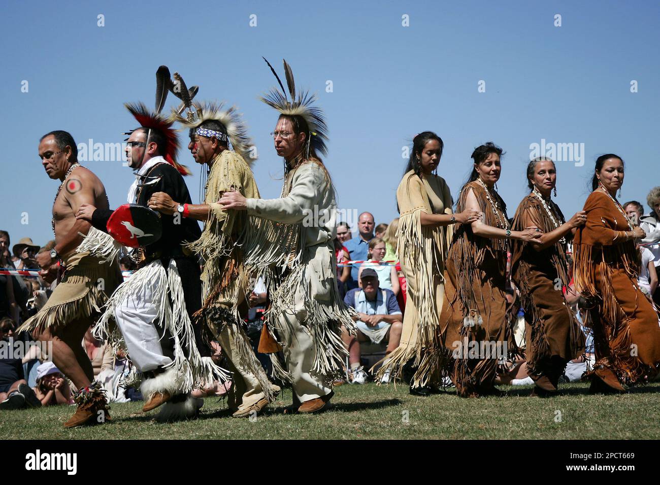 Native Americans from VIrginia dance during a pow-wow in a festival at ...