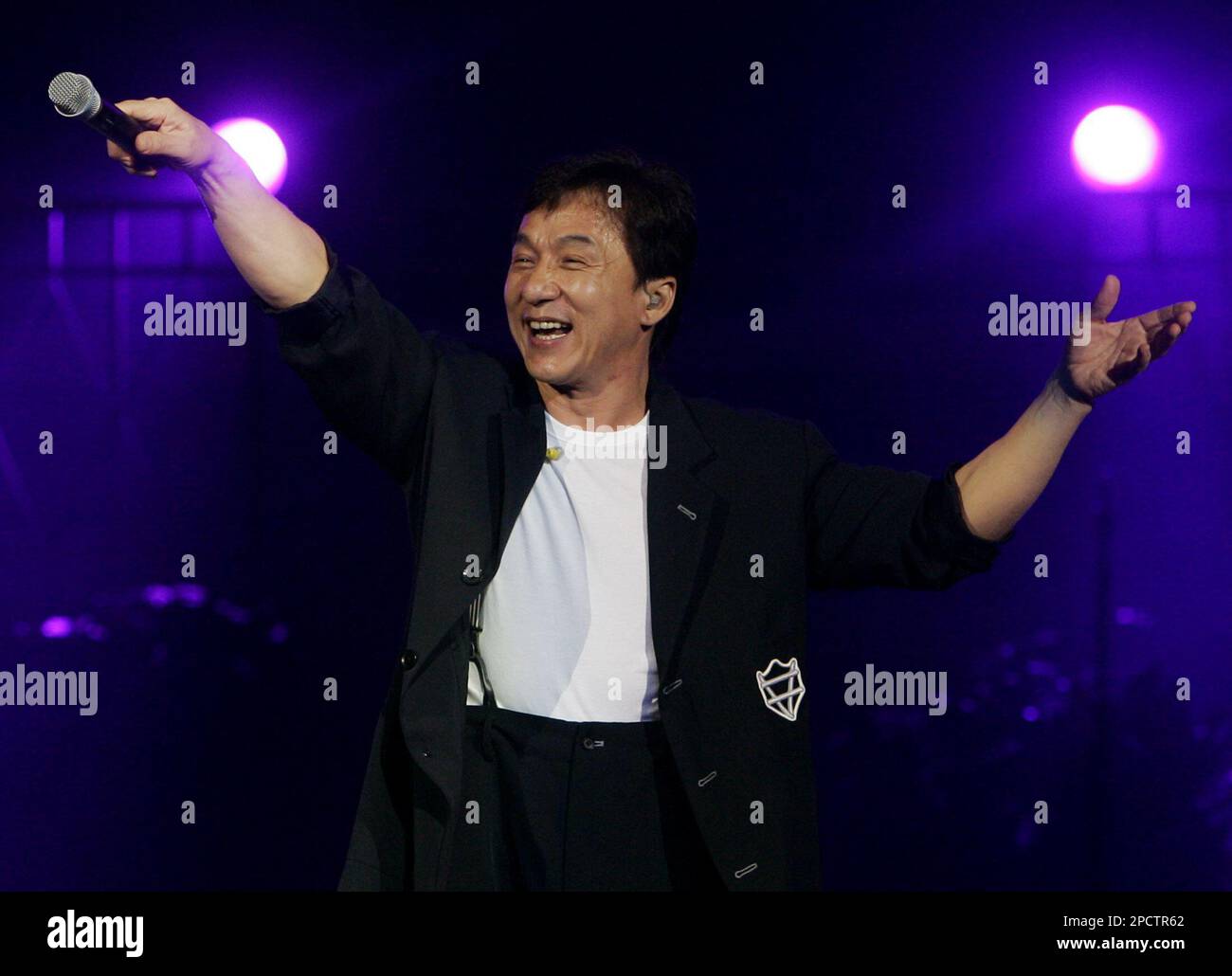 Hong Kong movie star Jackie Chan, perfroms during Taiwan composer ...