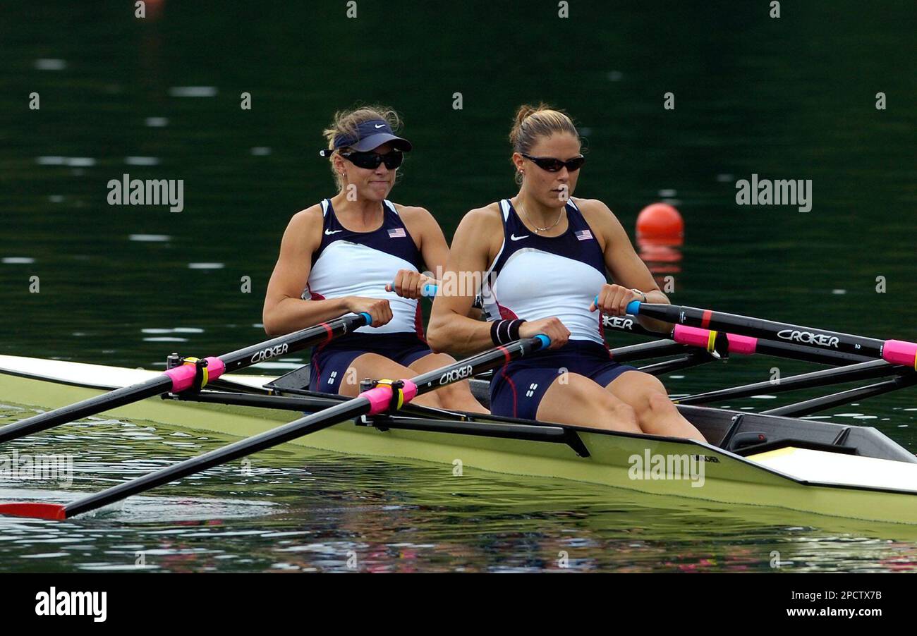 Brett Sickler and Susan Francia, from left, of USA at the start during ...