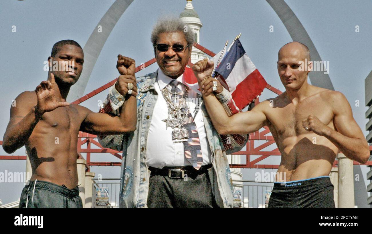 Cory Spinks, left, of St. Louis and Roman Karmazin, right, from Russia ...