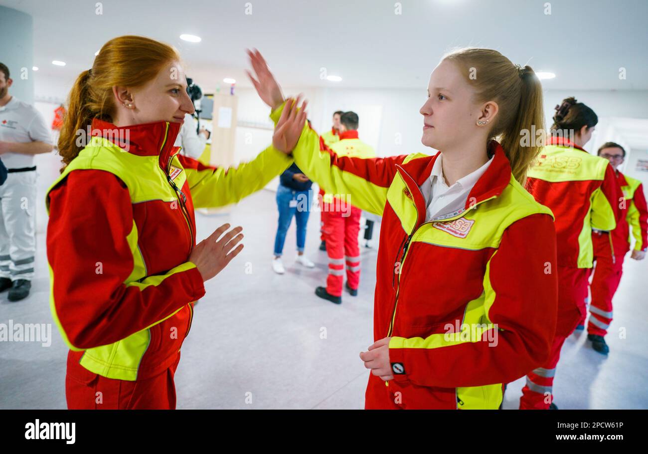 Lisa stahl hi-res stock photography and images - Alamy