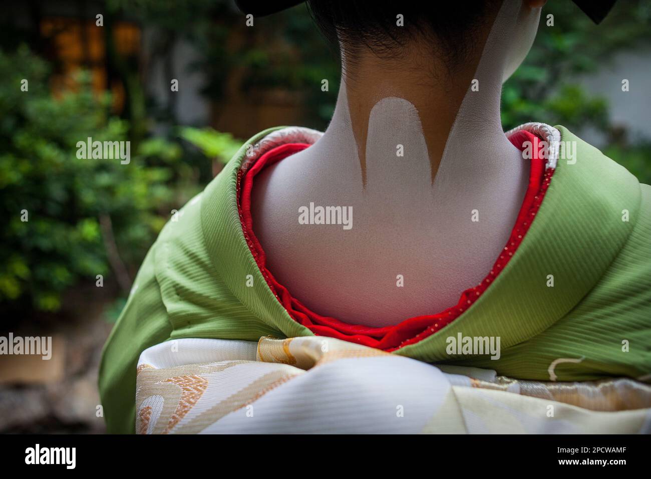 Detail of 'maiko' (geisha apprentice) from Ishihatsu okiya (house of ...