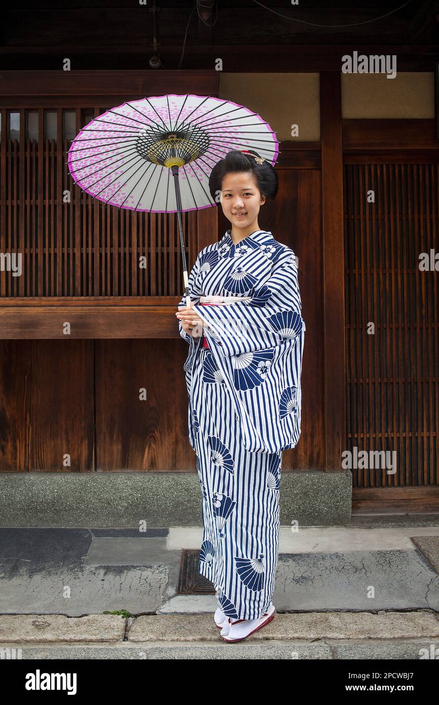 'maiko' (geisha apprentice) in geisha's distric of Miyagawacho.Kyoto ...