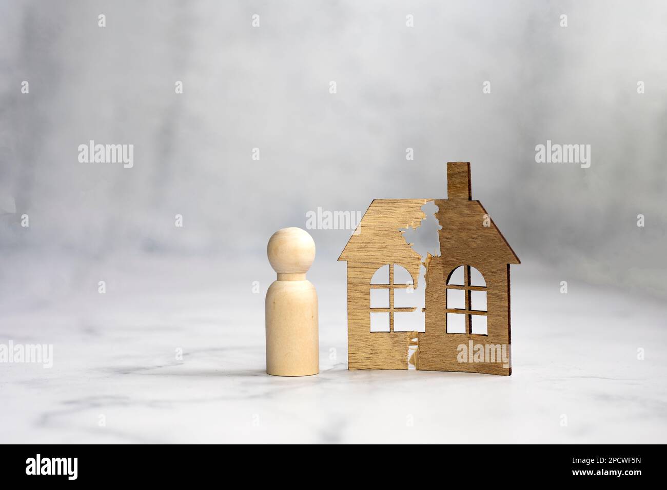 Person with broken home,The division of the property. The destruction ...