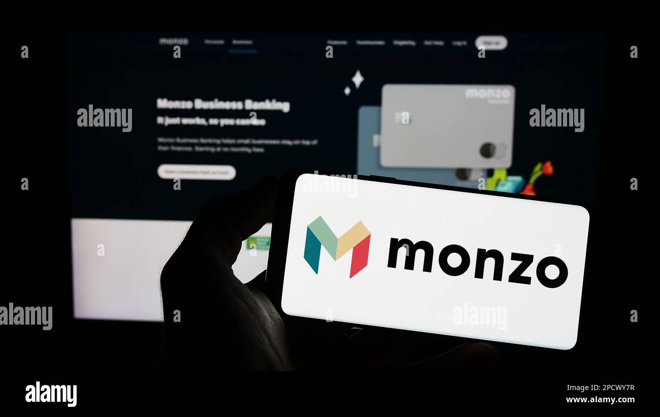 Monzo logo hi-res stock photography and images - Alamy