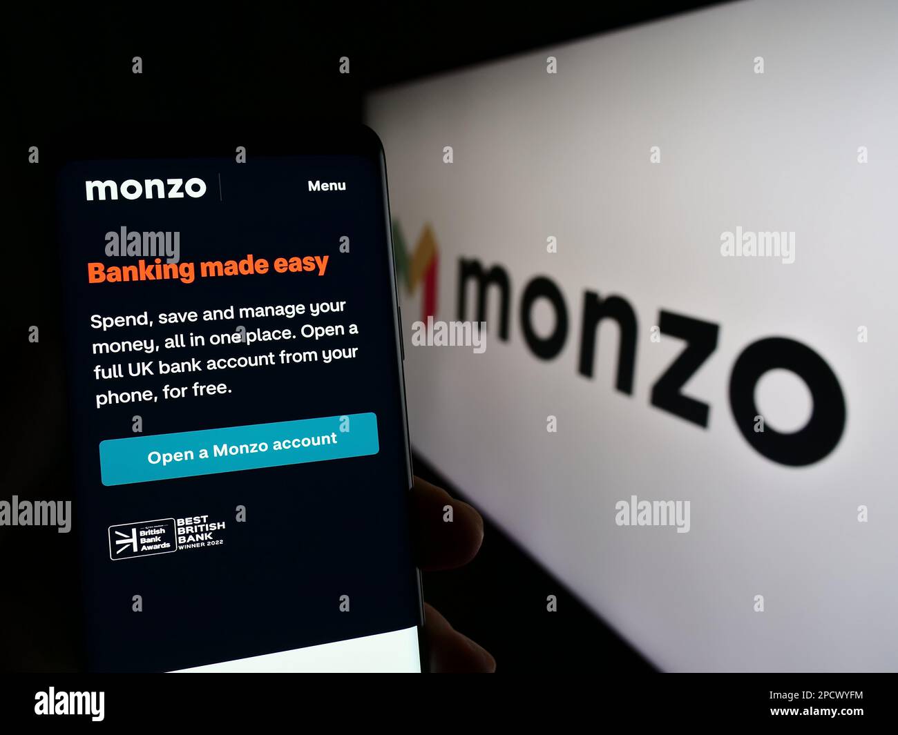 Monzo logo hi-res stock photography and images - Alamy