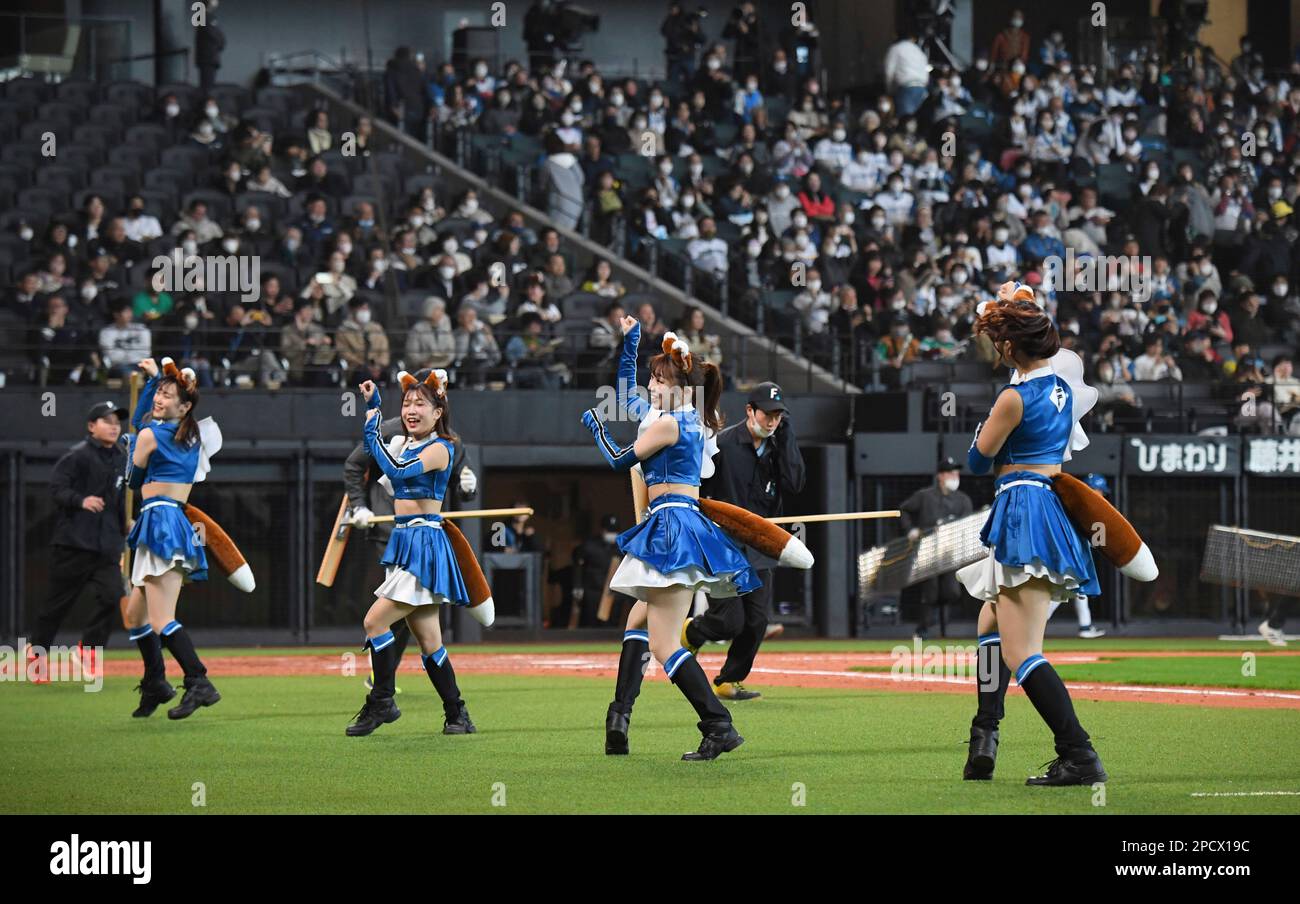 A preseason game of Nippon Ham Fighters for the first time at ES CON ...