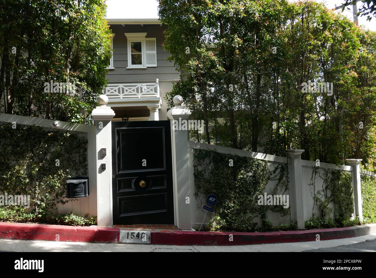 Joey king 2023 hi-res stock photography and images - Alamy