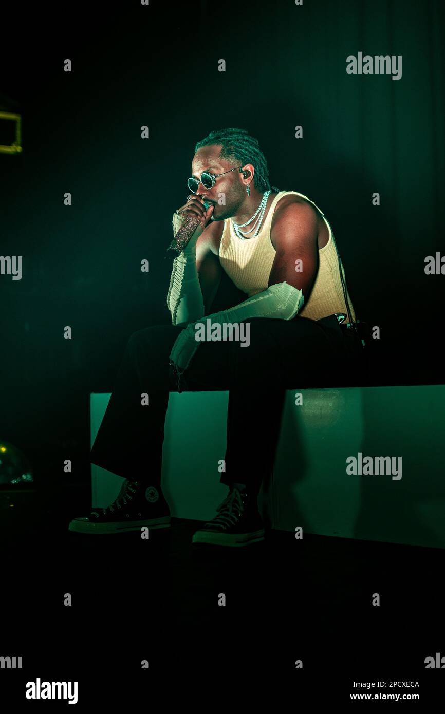 Channel tres rapper hi-res stock photography and images - Alamy