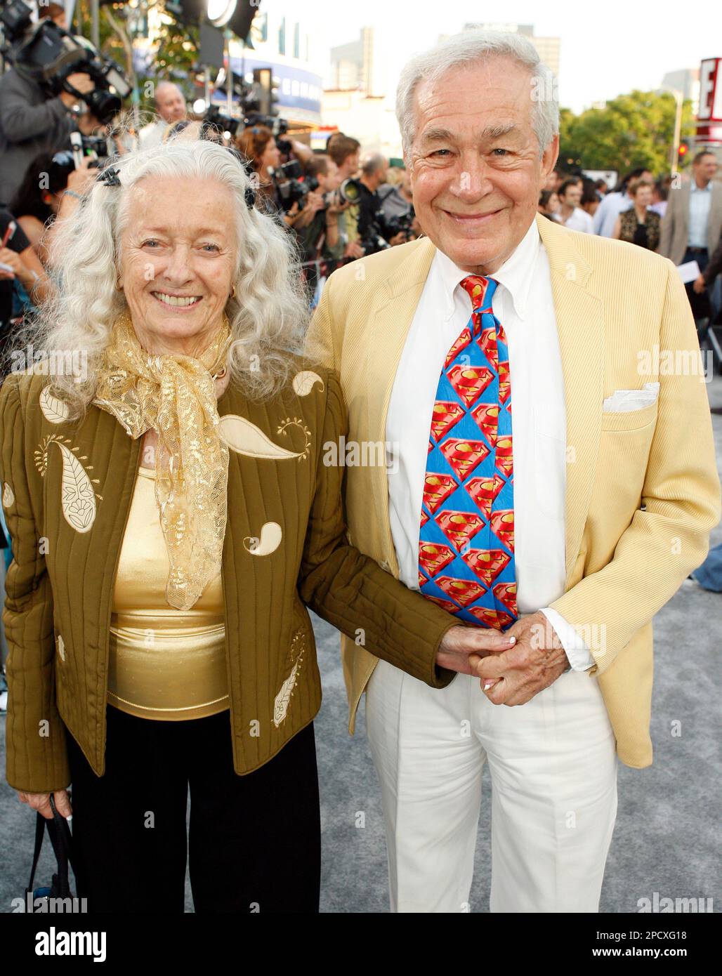 Actors Jack Larson, right, and Noel Neill pose together at the film ...