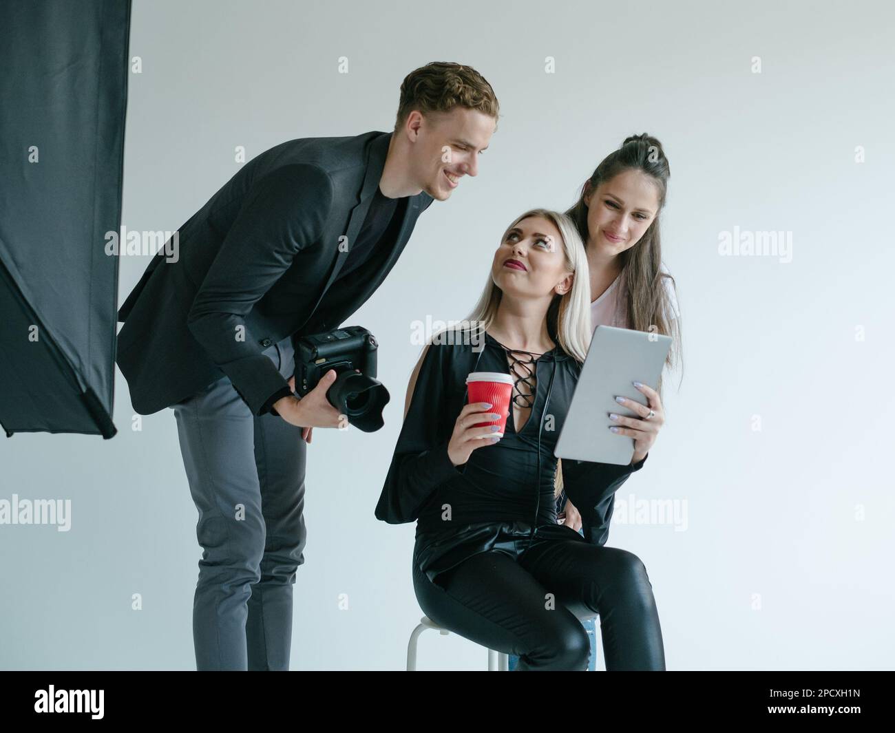 backstage team media people communication concept Stock Photo - Alamy