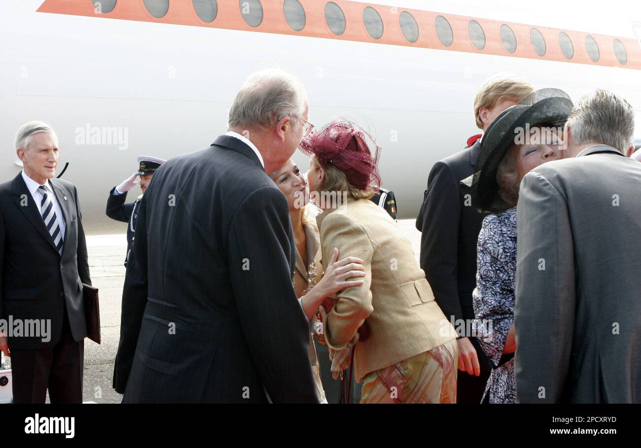 Dutch Foreign Minister Ben Bot, far left, looks on as Belgian and Dutch ...