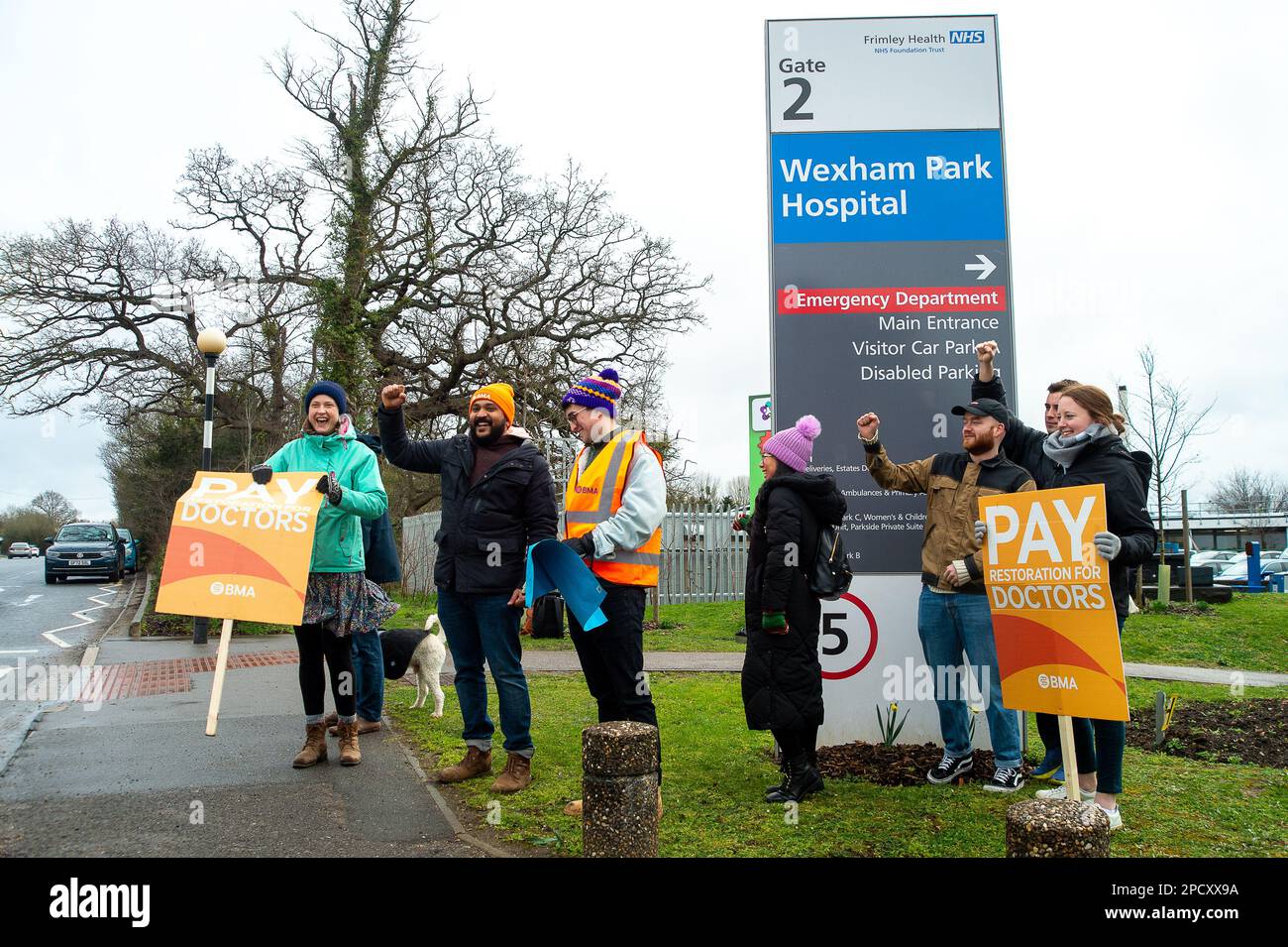 Wexham park hospital doctors hi-res stock photography and images - Alamy