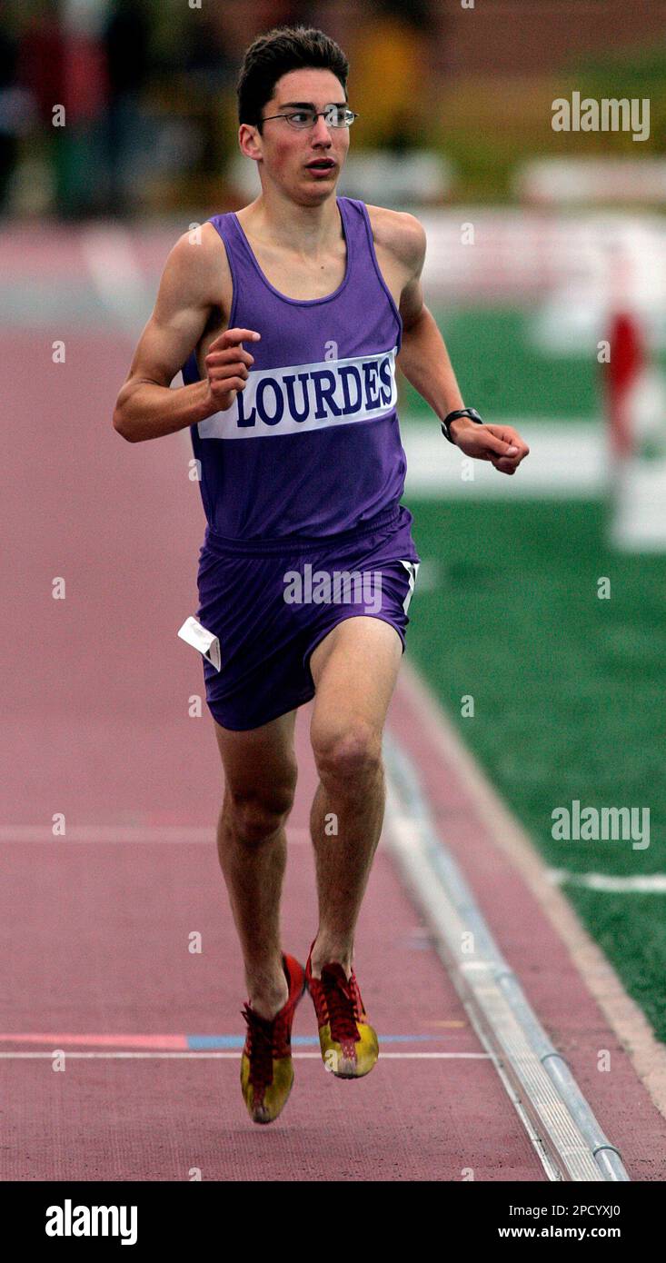 Rochester Lourdes' Mike Torchia wins the Class 1A boys 3,200 meters ...