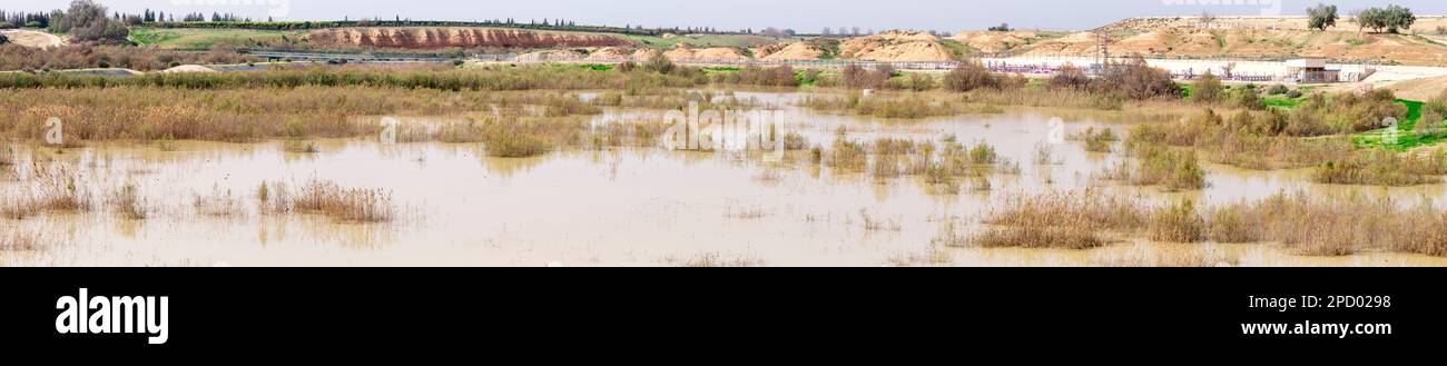 The Besor Reservoir hiking in the Eshkol National Park (Habasor ...